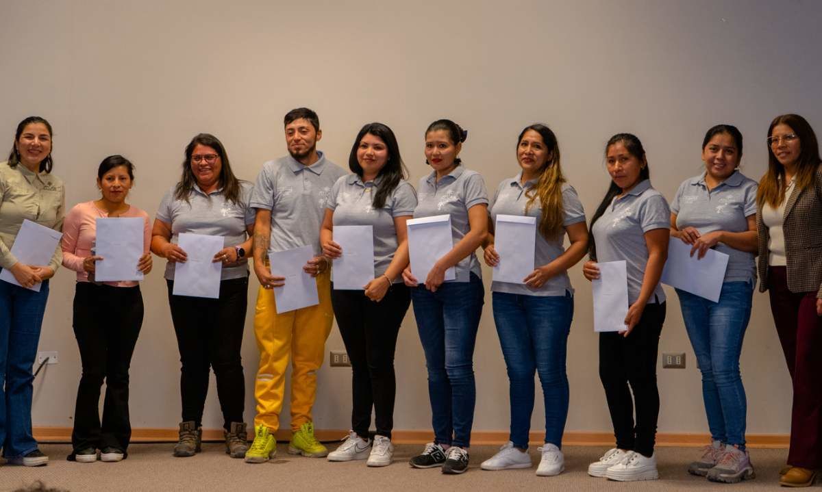 Atlas Renewable Energy capacitó a más de 90 vecinos de María Elena en ...